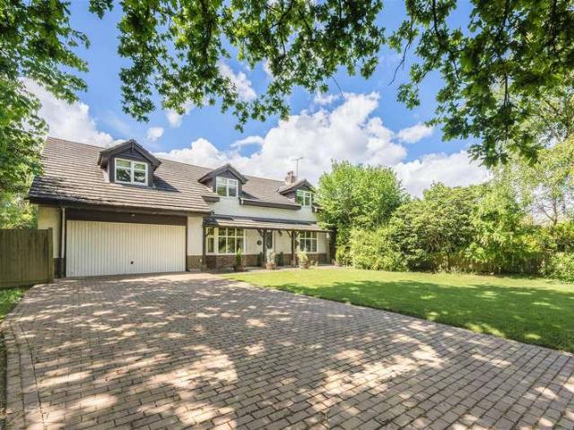 4 Bedroom Detached House