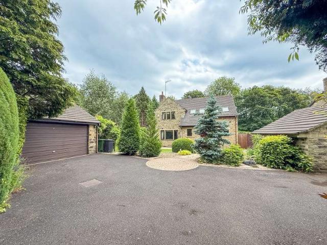 4 Bedroom Detached House