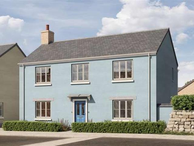 4 Bedroom Detached House