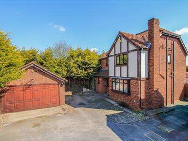 4 Bedroom Detached House