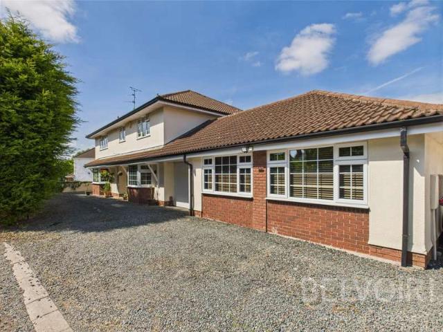 4 Bedroom Detached House