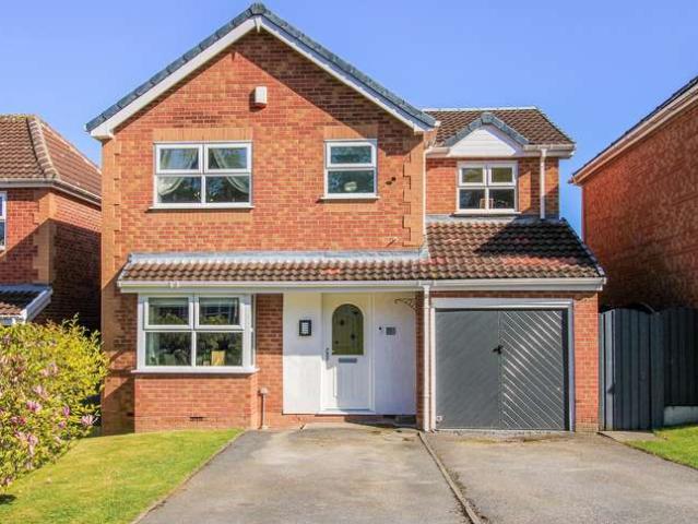 4 Bedroom Detached House