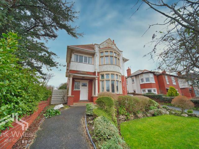 4 Bedroom Detached House