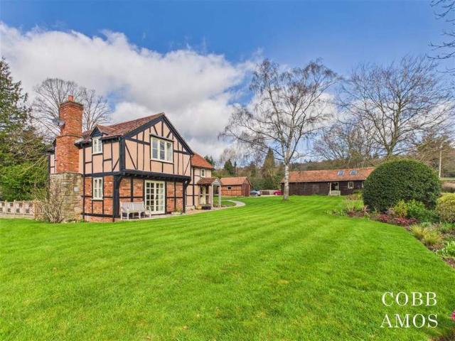 4 Bedroom Detached House