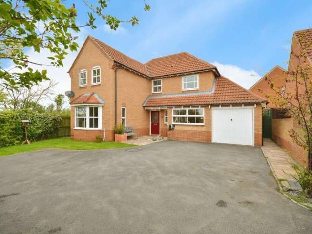 4 Bedroom Detached House