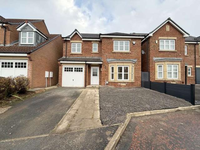 4 Bedroom Detached House
