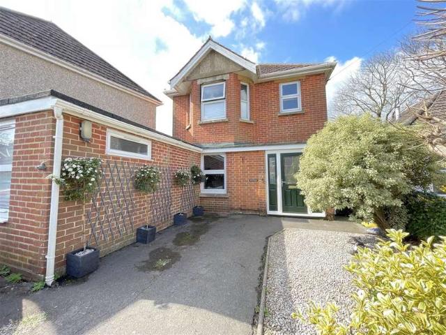 4 Bedroom Detached House