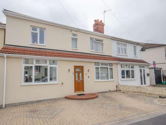 4 Bedroom Detached House