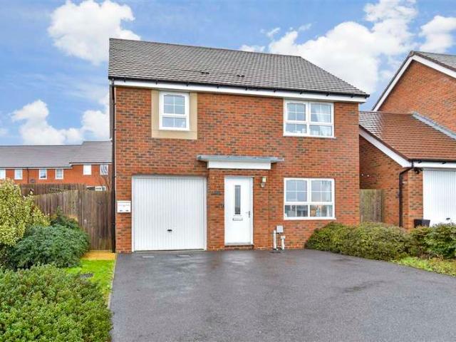 4 Bedroom Detached House