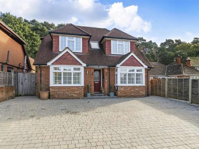4 Bedroom Detached House