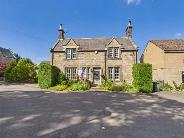 4 Bedroom Detached House