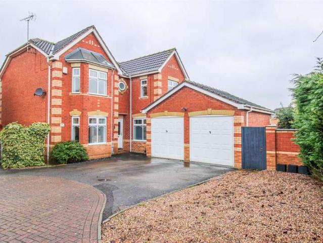 4 Bedroom Detached House