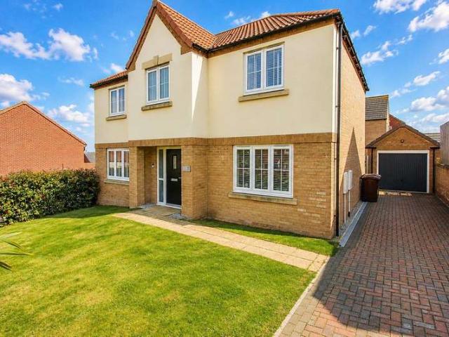 4 Bedroom Detached House
