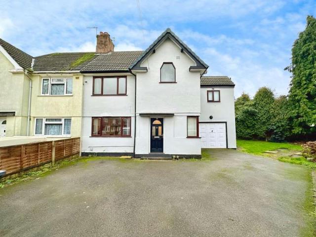 4 Bedroom Detached House