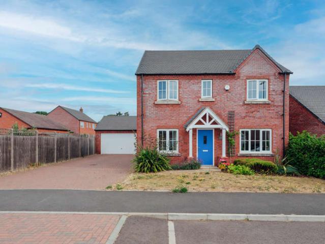 4 Bedroom Detached House
