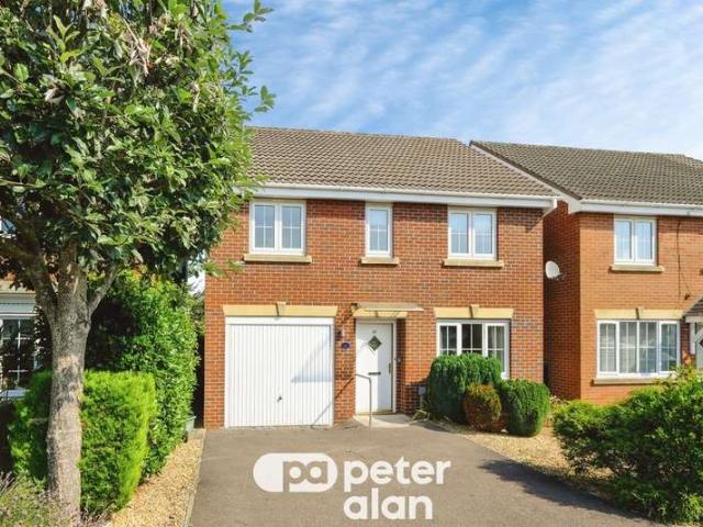 4 Bedroom Detached House