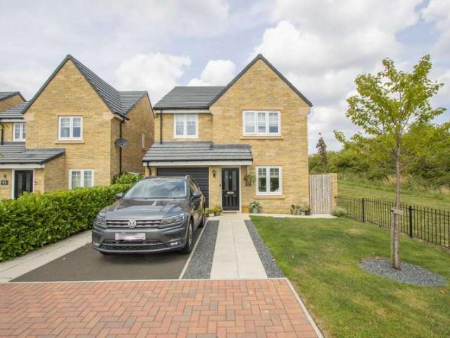4 Bedroom Detached House