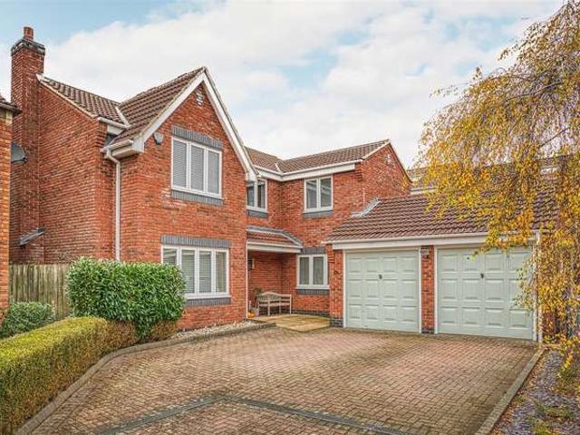 4 Bedroom Detached House