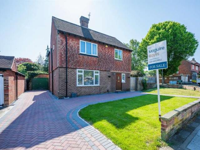 4 Bedroom Detached House