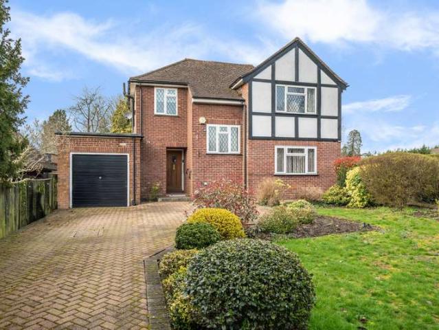 4 Bedroom Detached House