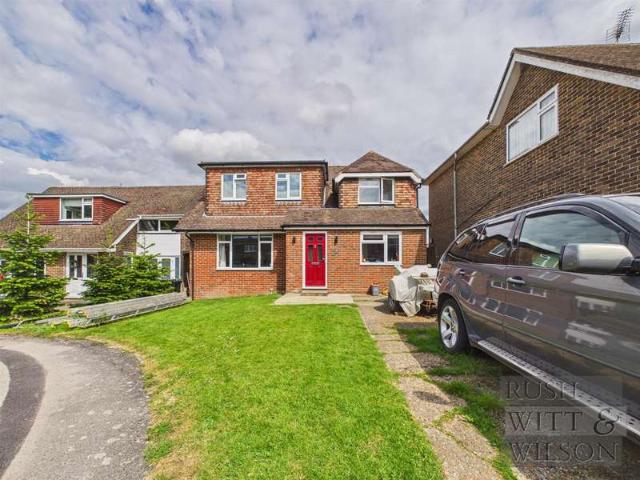 4 Bedroom Detached House