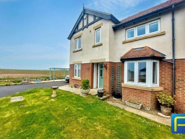4 Bedroom Detached House