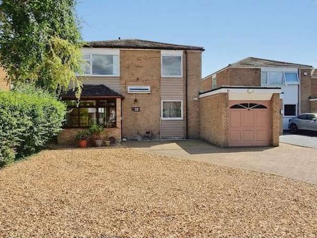 4 Bedroom Detached House