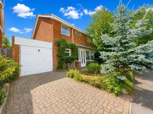 4 Bedroom Detached House