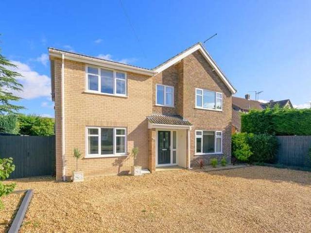 4 Bedroom Detached House