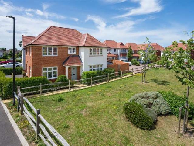 4 Bedroom Detached House