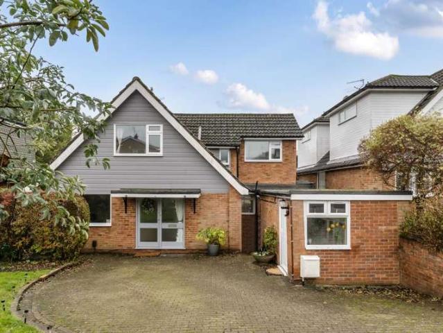 4 Bedroom Detached House