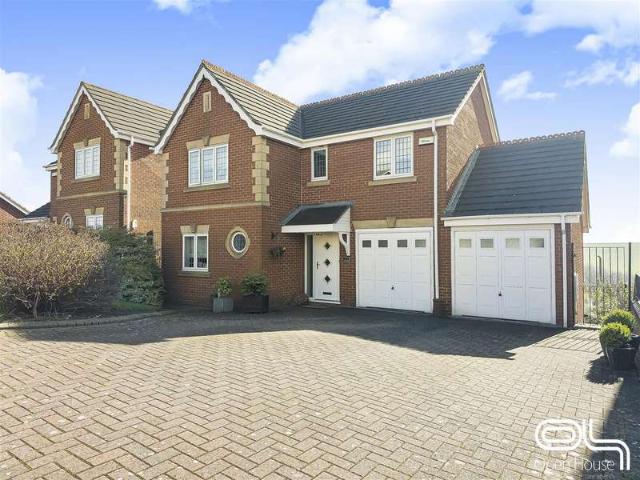 4 Bedroom Detached House