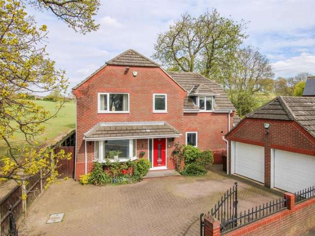 4 Bedroom Detached House