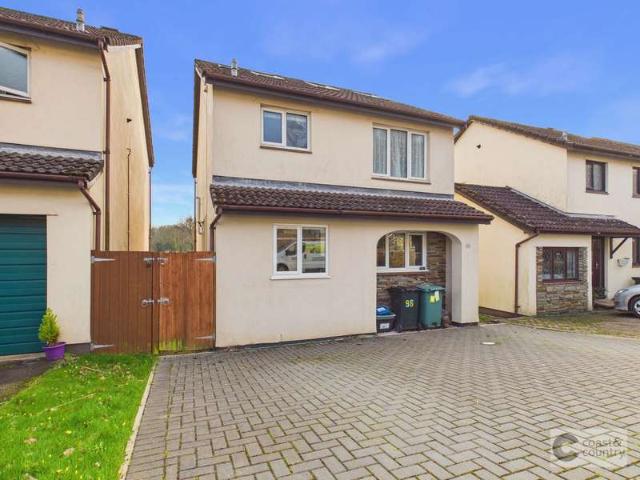 4 Bedroom Detached House