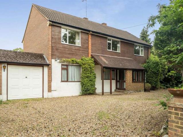 4 Bedroom Detached House