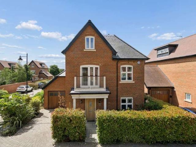 4 Bedroom Detached House