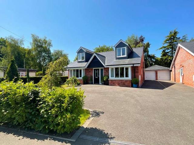 4 Bedroom Detached House