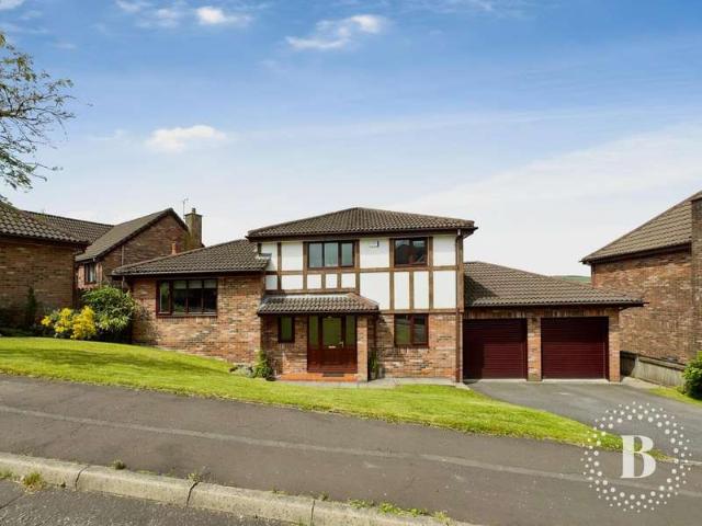 4 Bedroom Detached House