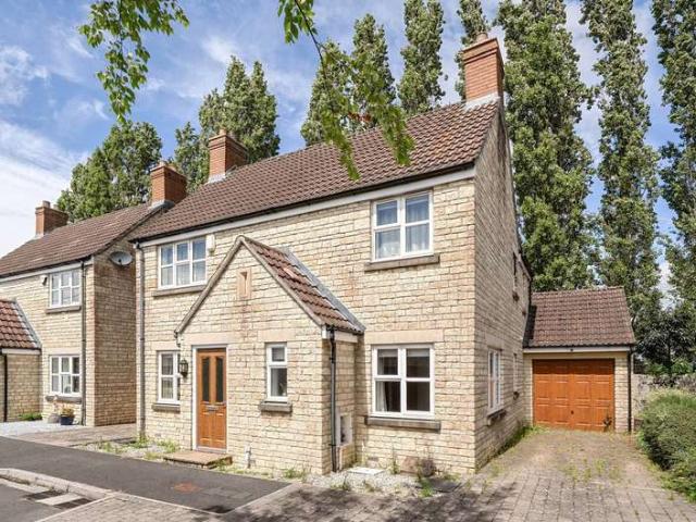 4 Bedroom Detached House