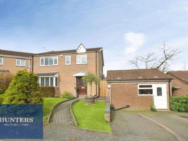 4 Bedroom Detached House
