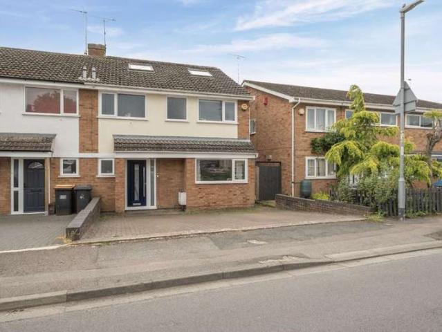 4 Bedroom Detached House