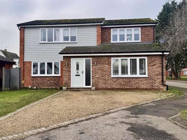 4 Bedroom Detached House