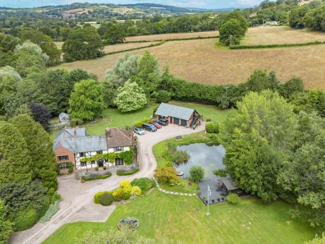 4 Bedroom Detached House