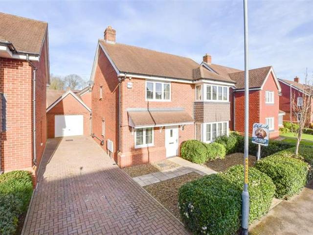 4 Bedroom Detached House