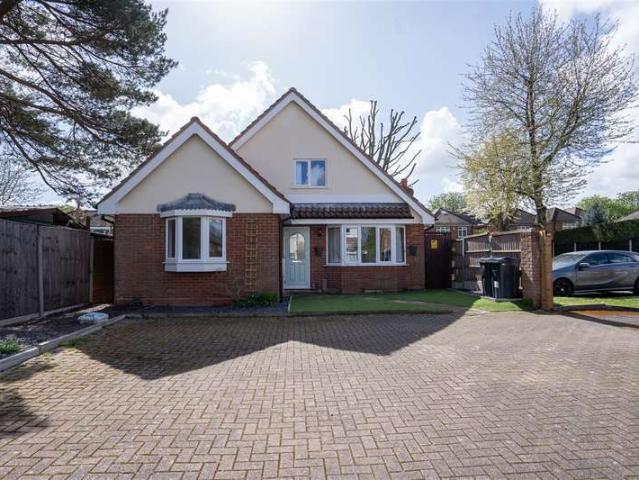 4 Bedroom Detached House