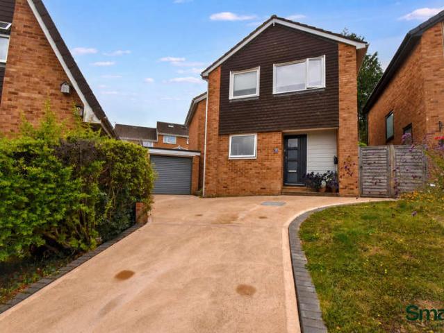 4 Bedroom Detached House