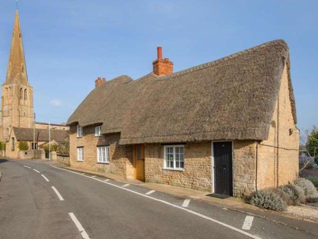 4 Bedroom Detached House