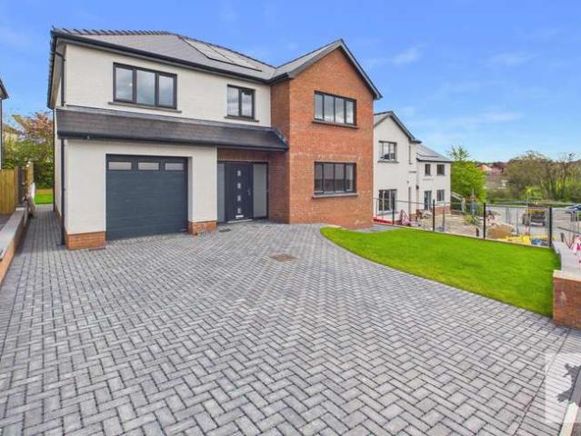 4 Bedroom Detached House