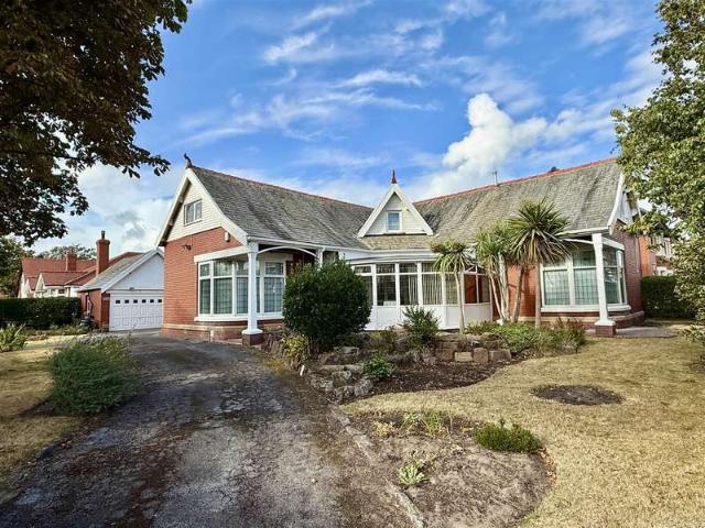 4 Bedroom Detached House
