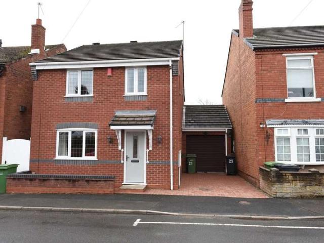 4 Bedroom Detached House